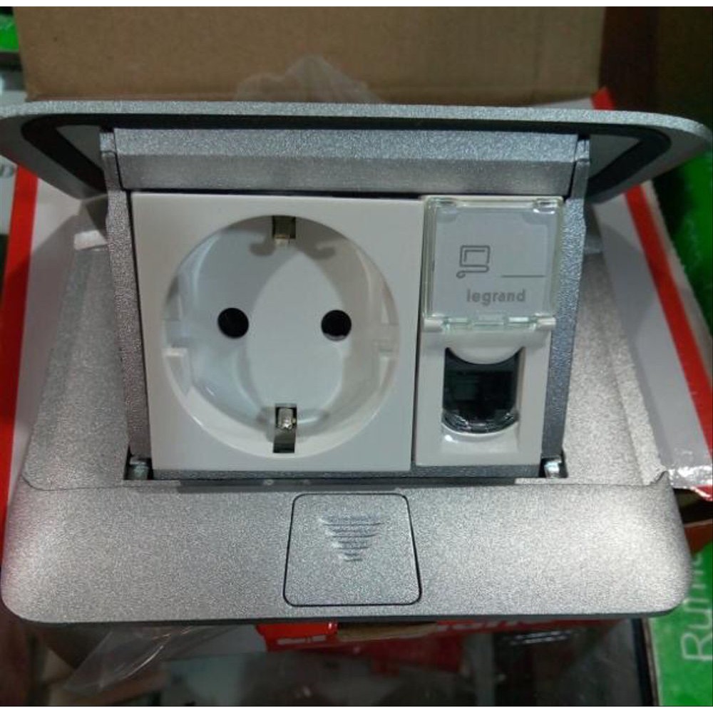 Jual legrand stop kontak lantai arde data cat 6 floor socket legrand ...