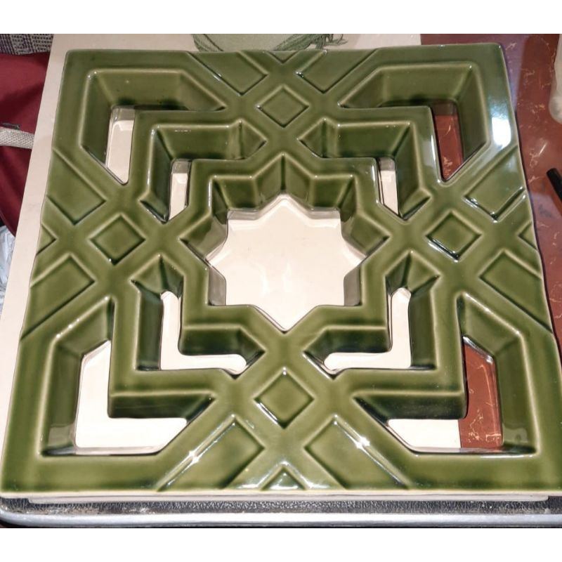 Jual Roster trisensa lubang angin keramik masjid RO86 30x30 | Shopee ...