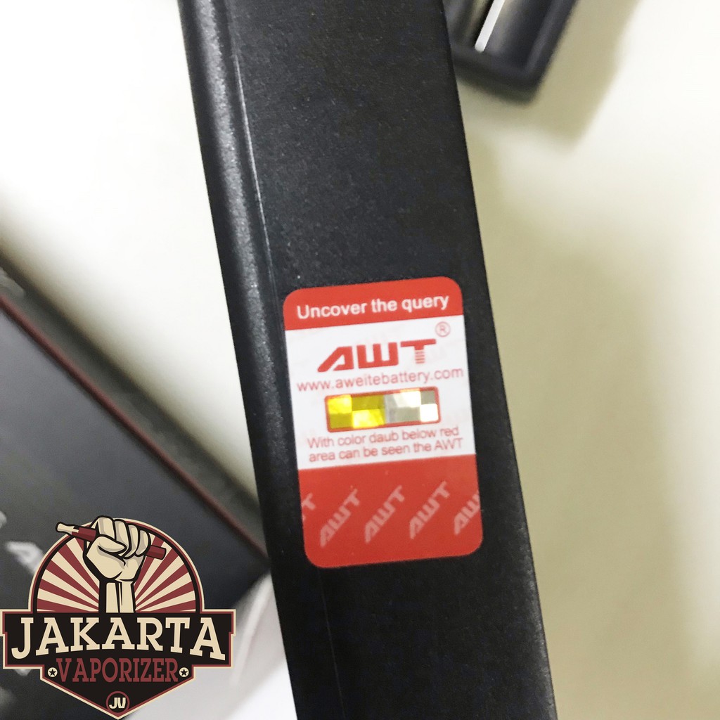 Jual Charger AWT C2 2A USB LED Indicator Authentic. Charger Baterai ...