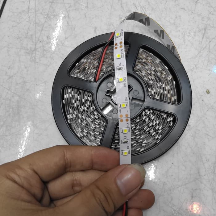 Jual Lampu LED STRIP Mata Kecil 12V SMD Indoor 5M | Shopee Indonesia