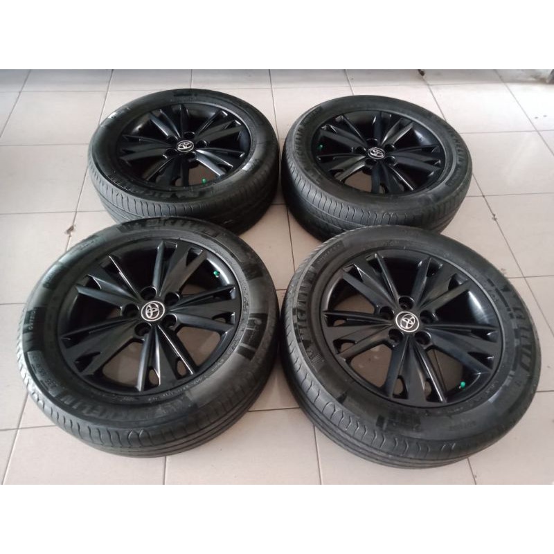 Jual VELG MOBIL BEKAS REPLIKA INNOVA VENTURER RING 17 PCD 5X114'3 + BAN ...