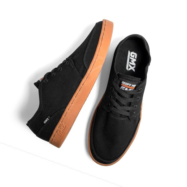 Jual SNEAKER PRIA KEREN/ Geoff Max Official - Authentic Black Gum WF ...