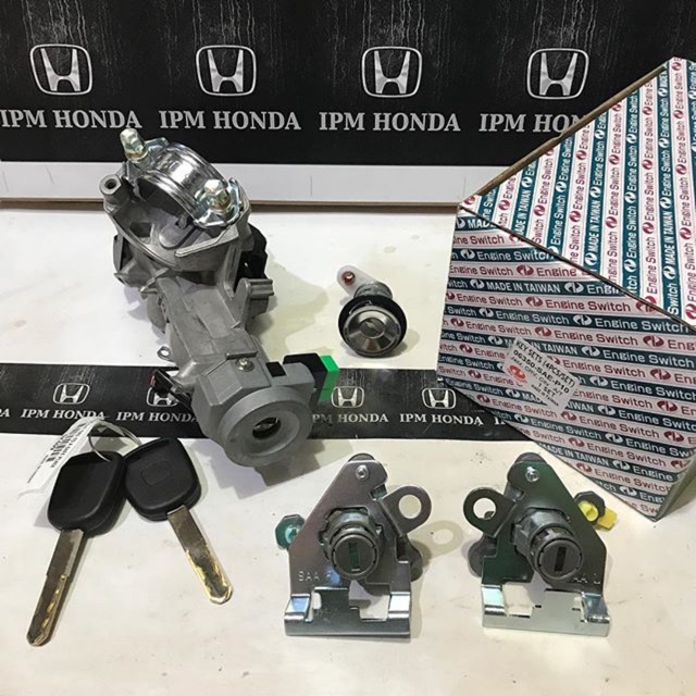 Jual Key Set Assy Kunci Kontak AT MATIC Komplete Kunci Pintu Bagasi ...