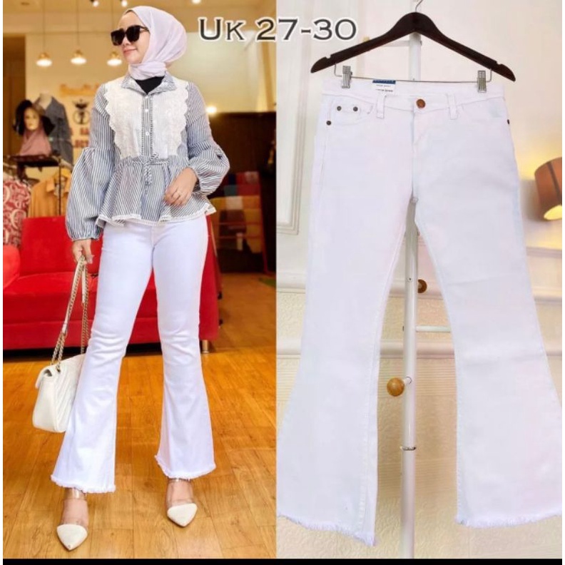 Jual Celana Jeans Wanita Cutbray Rawis Putih | Shopee Indonesia