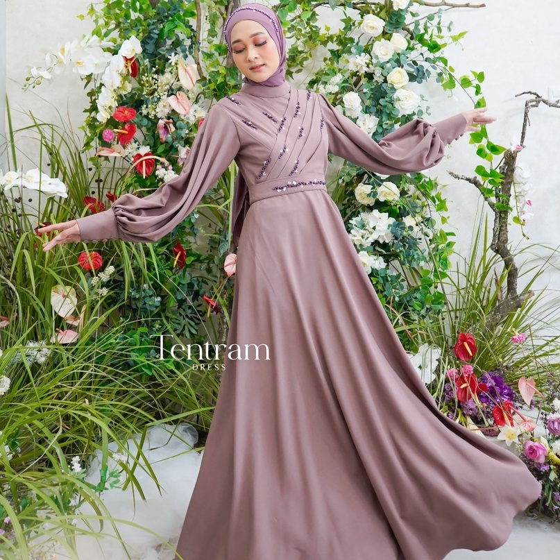 Jual PUTHIC - TENTRAM DRESS - Gaun - Fashion Muslim - Lady Zara - Gaun ...