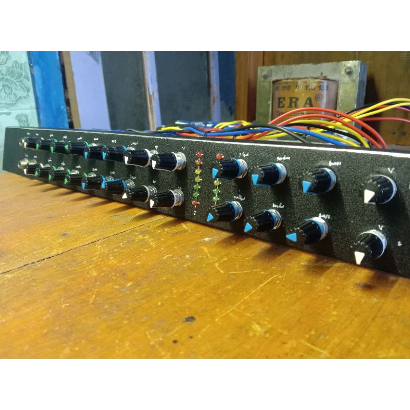 Jual Kit audio mixer rakitan 2 chanel 2 master tone | Shopee Indonesia