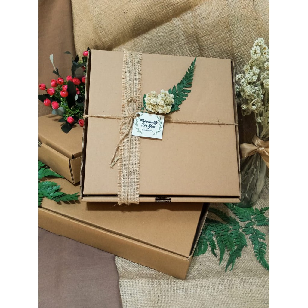 Jual DIY Gift Box / Kotak Packaging / Rustic Box / Kado | Shopee Indonesia