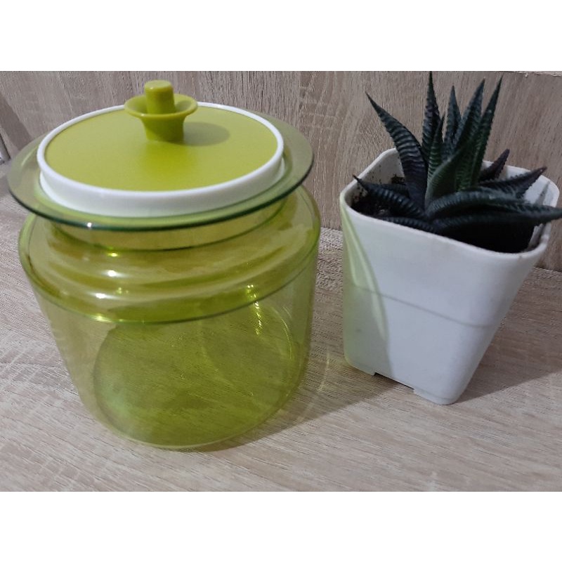 Jual Conterpart Hijau 900ml Toples Kristal Bening Tupperware | Shopee Indonesia