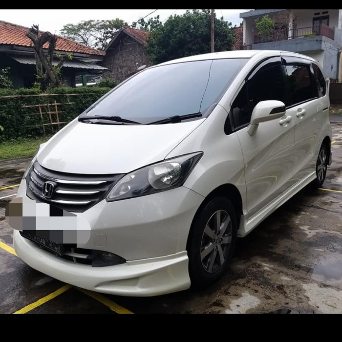 Jual bodykit Freed bodikit freed body kit Freed bodi kit freed bodikit ...