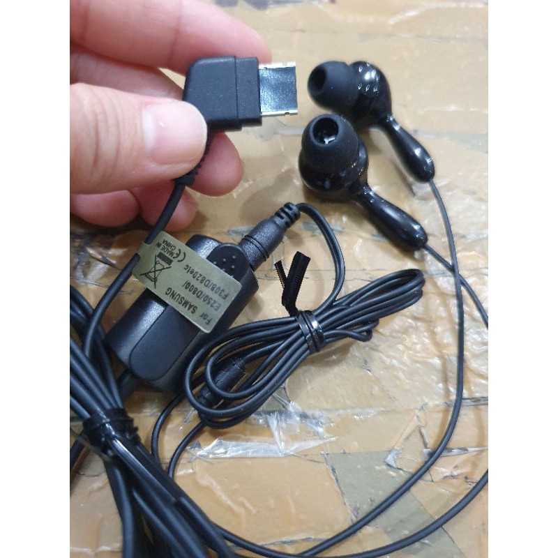 Jual handsfree headset earphone samsung d800 e250 f308 d820 jack lebar ...