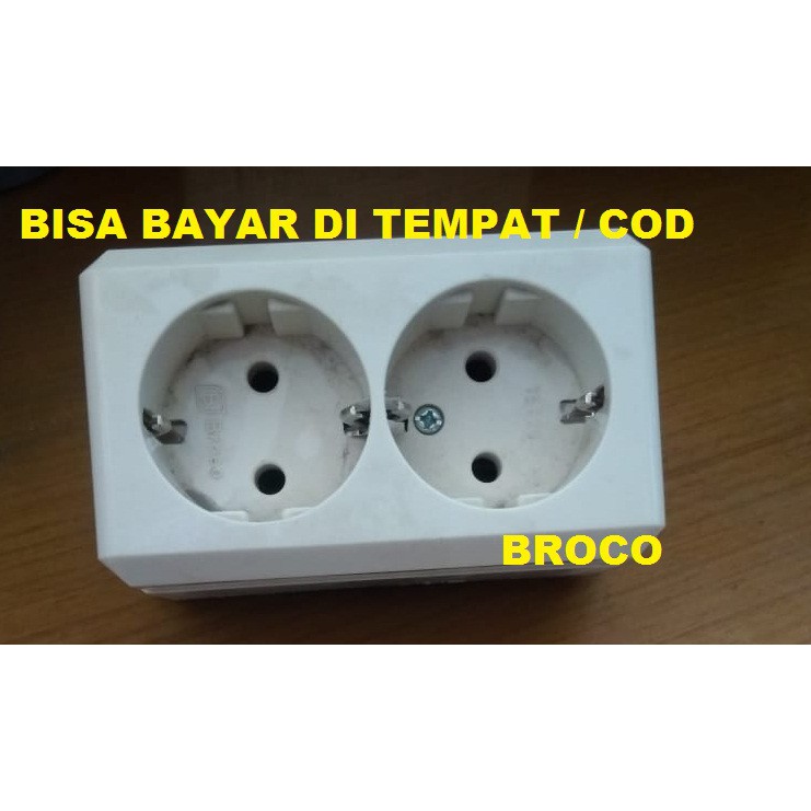 Jual Stop Kontak Broco 2 Lubang / Stop Kontak Broco Double New Gee OB ...