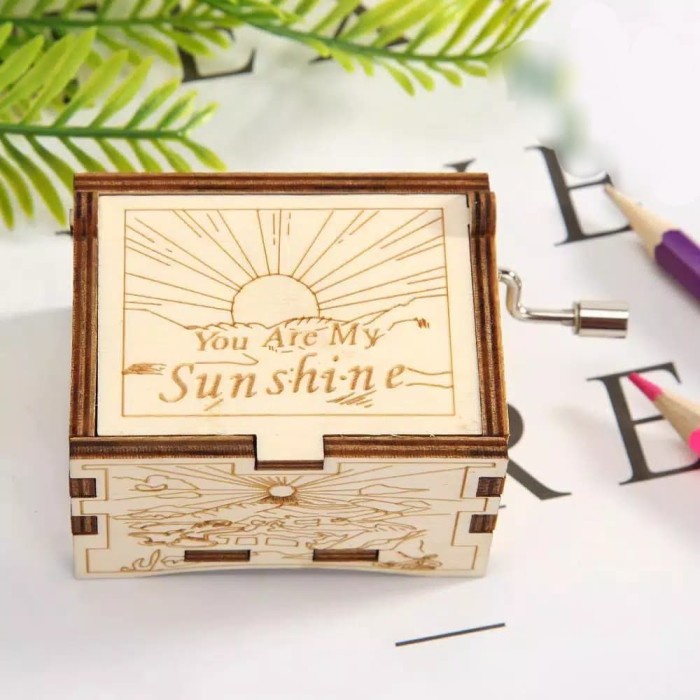 Jual MUSIK-KOTAK- KOTAK MUSIK YOU ARE MY SUNSHINE WOODEN MUSIC BOX ...