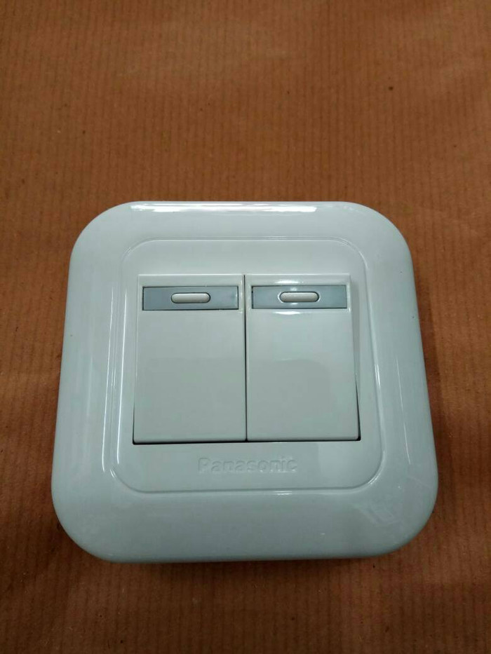 Jual Saklar Seri/ Double Panasonic (WEJ 5531 + WEJ 78029 W) | Shopee ...