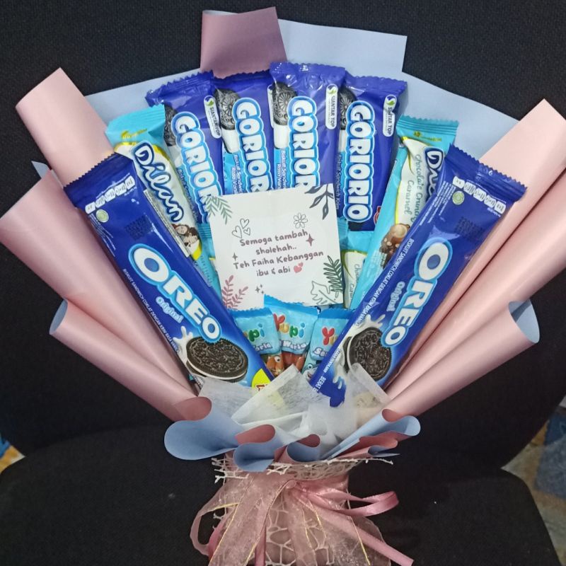 Jual ZAKADO Buket Wisuda Buket Snack Bucket Ultah Anniv Perpisahan ...