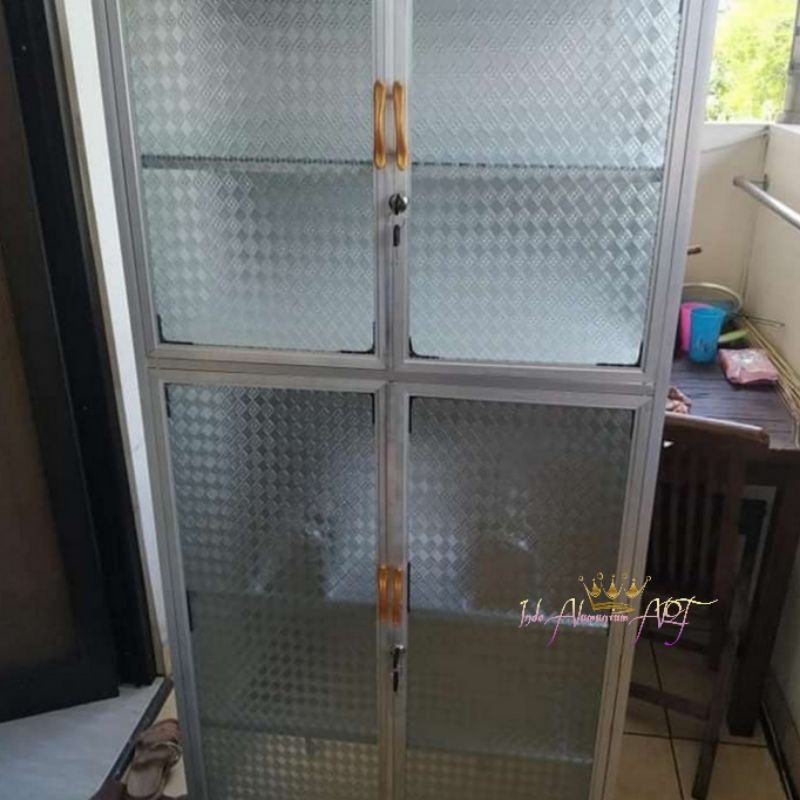 Jual Rak Piring / Lemari Dapur Full Kaca Pintu 4 Bahan Alumunium ...