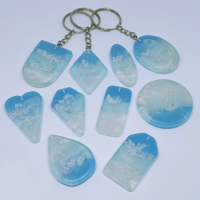Jual Gantungan Kunci/Keychain Resin dengan Objek Awan dilangit | Shopee ...