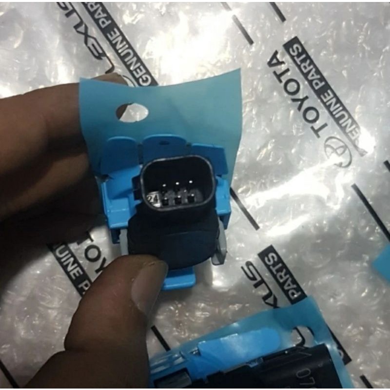 Jual Sensor mundur Toyota Innova Reborn Facelift 2021 keatas PnP ...