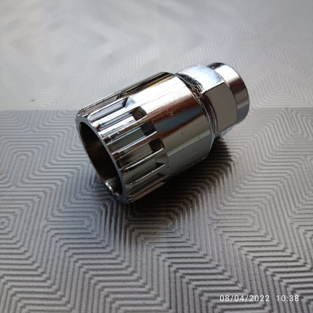 Jual Kunci Tool Alat pembuka Crank BB bottom bracket Sepeda Treker ...