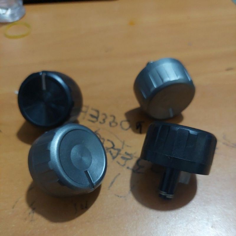 Jual KNOB PUTARAN AC CALYA SIGRA ORIGINAL | Shopee Indonesia