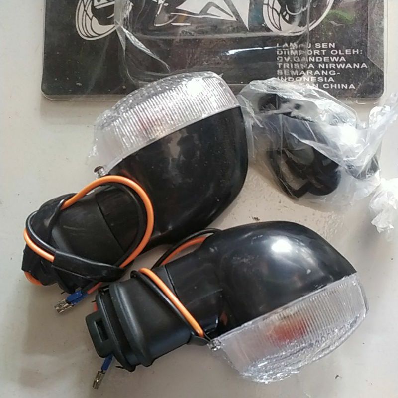 Jual LAMPU RETING MOTOR VIXION MODEL ORI | Shopee Indonesia