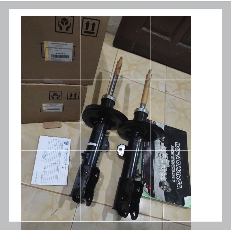 Jual shock breaker depan Xpander lama 2017-2021 ORIGINAL RESMI ...