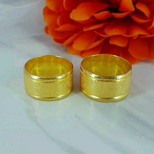 Jual Cincin pasir model emas 24 best seller lapis emas 24(geser gambar ...