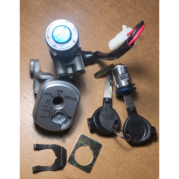 Jual 35010KVY960 KUNCI KONTAK SET + KUNCI SADEL JOK KEY SET ASSY ...