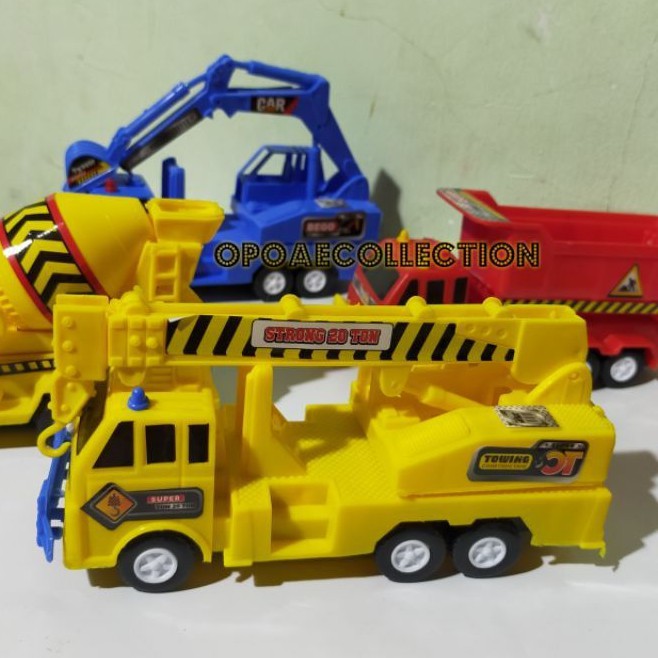 Jual 1 pcs mainan mobil truck truk bego molen enginering tersedia 4 ...