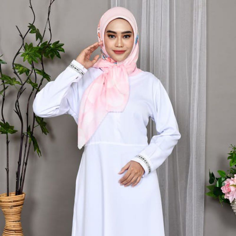 Jual Gamita scarf hijab motif garuda segi empat voal | Shopee Indonesia