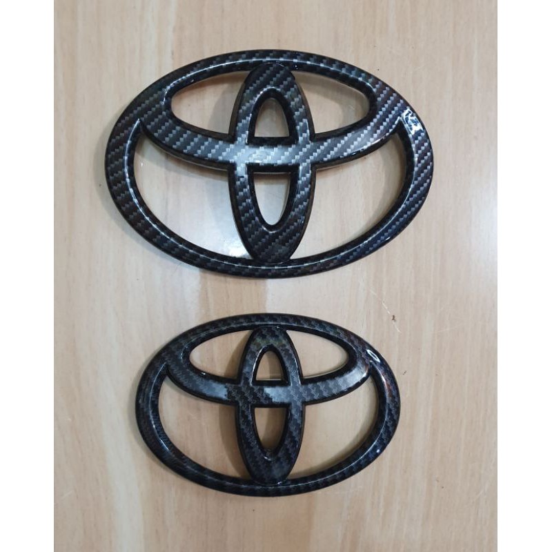 Jual EMBLEM LOGO TOYOTA INNOVA REBORN 2016-2021 CARBON | Shopee Indonesia