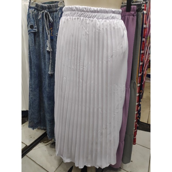 Jual JUAL ROK PLISKET UKURAN ANAK SMP TANGGUNG BARANG BAGUS | Shopee ... Jual JUAL ROK PLISKET UKURAN ANAK SMP TANGGUNG BARANG BAGUS | Shopee ...