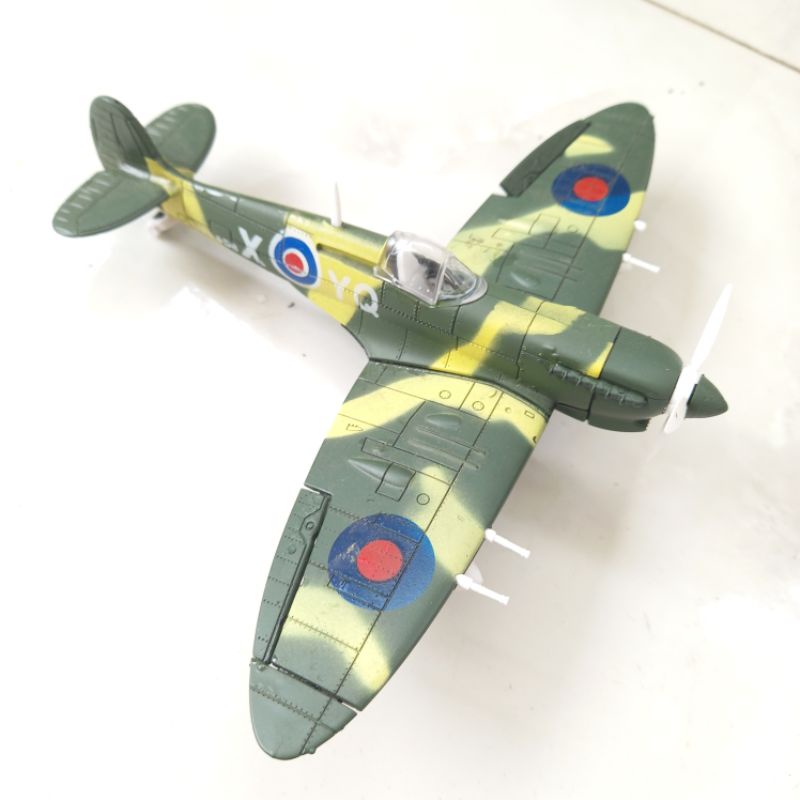 Jual Pesawat Spitfire D-Day WWII Model Kit Rakit Perang Dunia II Mainan ...