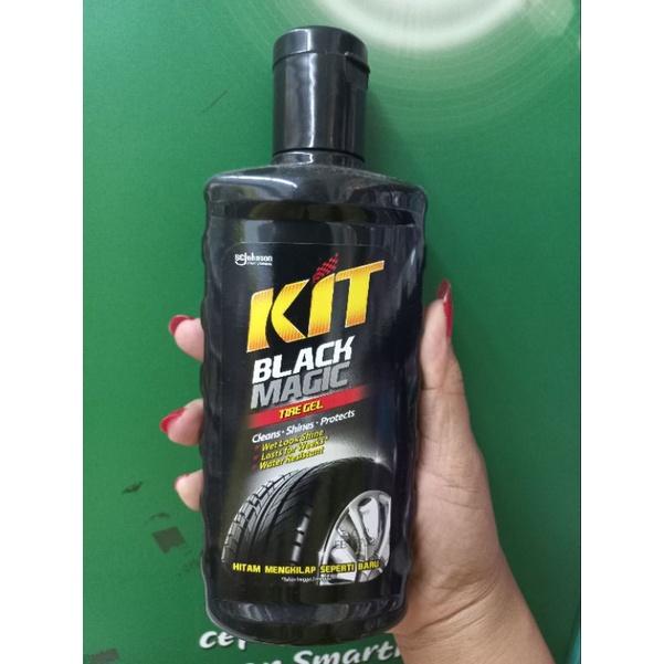 Jual KIT BLACK MAGIC instant tire foam 450ml | Shopee Indonesia
