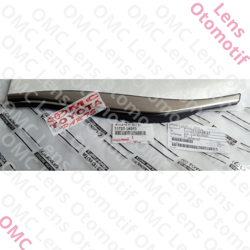 Jual (100% ORIGINAL EM ) Moulding Kaca Pintu Belakang Kanan Fortuner ...