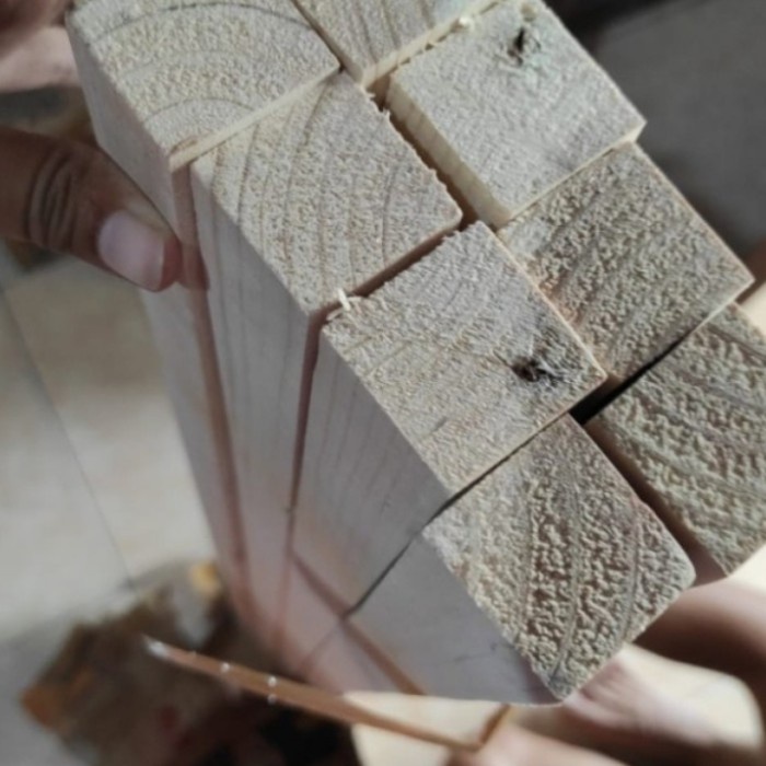 Jual Kayu Reng Kayu List 2x2 cm Panjang 50 cm Isi 10 Batang Kayu Pinus ...