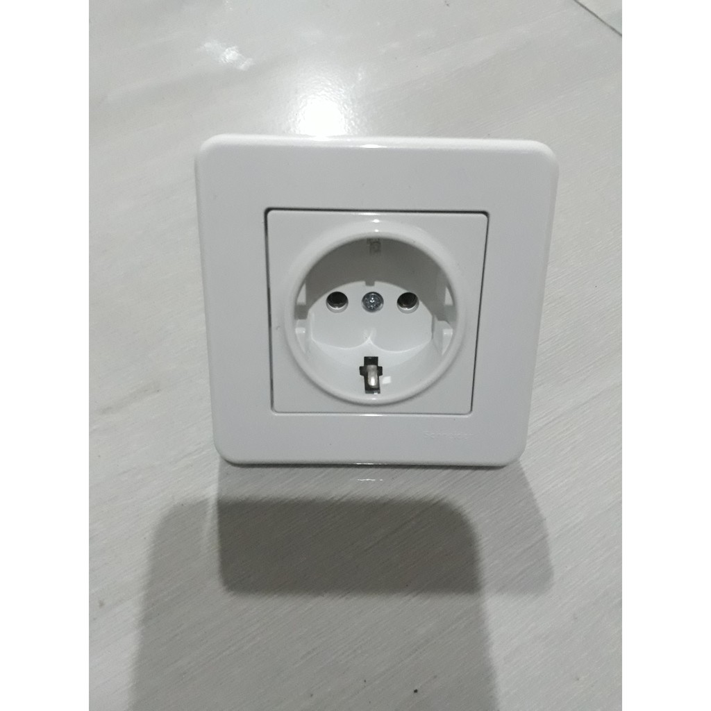 Jual Stop Kontak Schneider Original (LNA2900121) | Shopee Indonesia