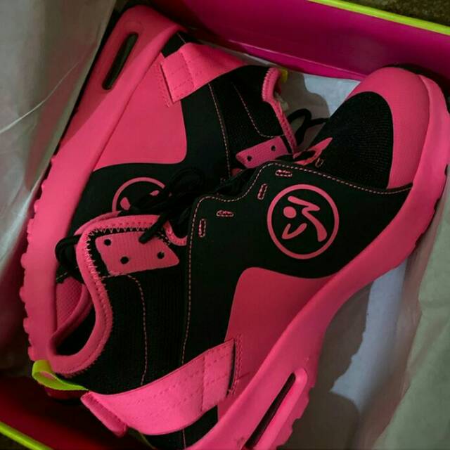 Jual Sepatu Zumba Wear Original Ready Stock | Shopee Indonesia