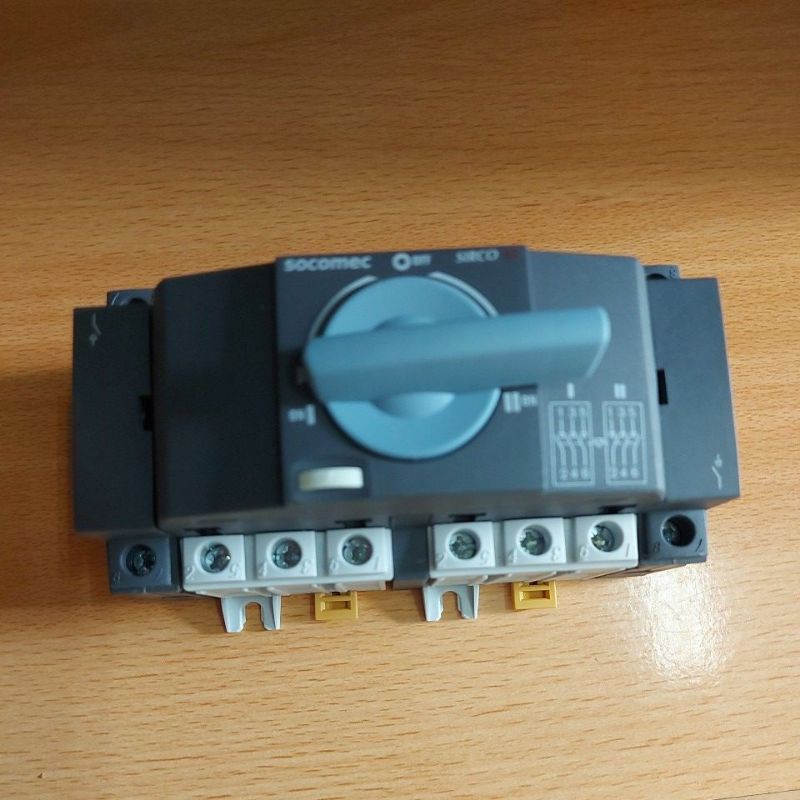 Jual Ohm Saklar Sirco M 4p 40a . On Off On. COS. Change over Switch PLN ...