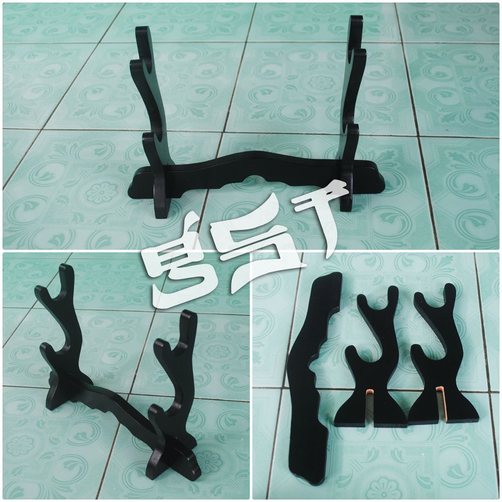 Jual Tatakan / Dudukan Katana / Stand Pedang 2 Tingkat (Hitam / Black ...