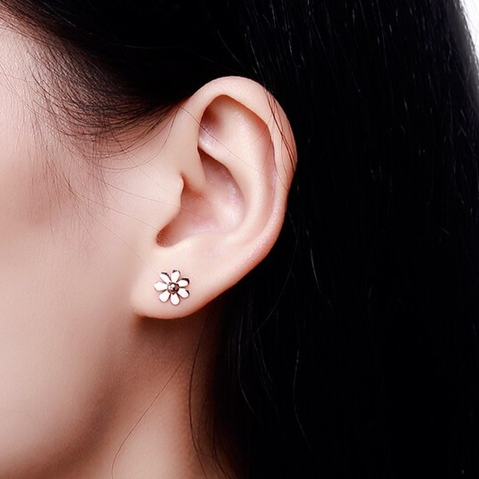 Jual Anting Titanium Korea Model Bunga | Shopee Indonesia