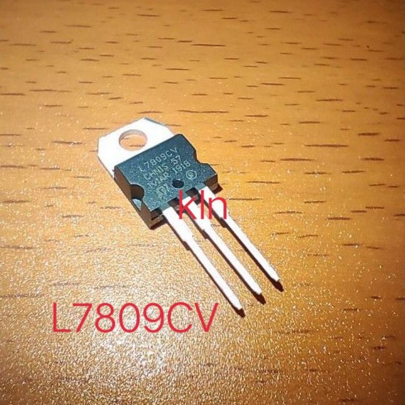 Jual IC L7809CV L7809 TO-220 POSITIVE VOLTAGE REGULATOR 9V | Shopee Indonesia