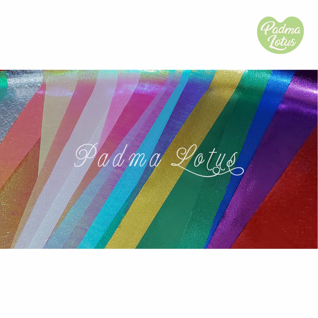 Jual Kertas kado rainbow pelangi hologram glowing kilap | Shopee Indonesia