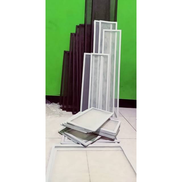 Jual Kasa nyamuk atau kawat nyamuk bahan fiber frame karet | Shopee ...