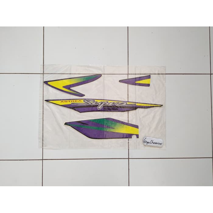 Jual Striping Sticker Stiker Supra tromol 1997 1998 Hitam Lis Kuning ... Jual Striping Sticker Stiker Supra tromol 1997 1998 Hitam Lis Kuning ...