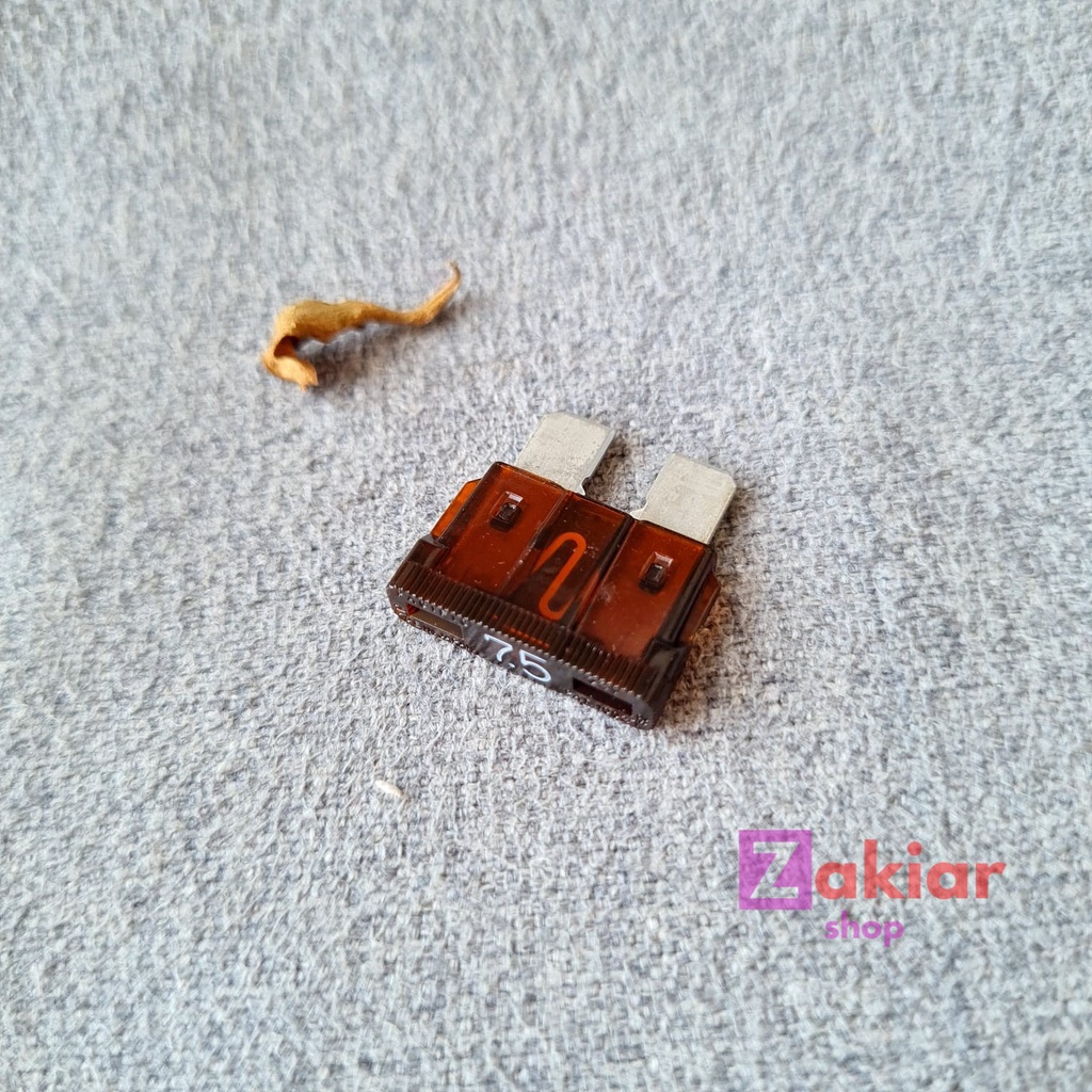 Jual Sikring Blade Sekring Blade Blade Fuse 7.5A Sikring Motor Blade 7. ...