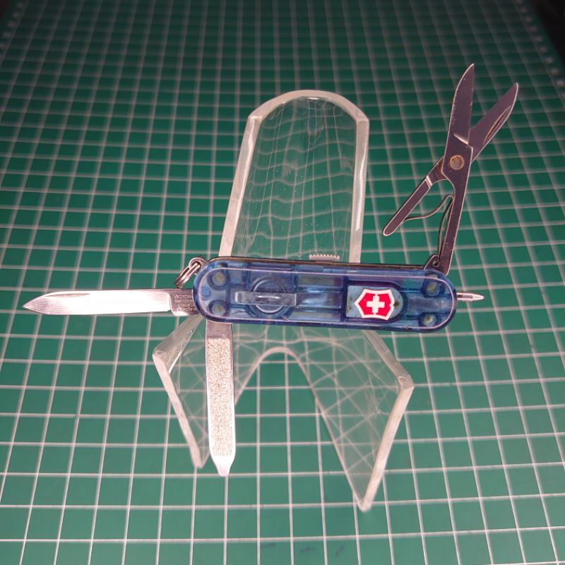 Jual VICTORINOX SIGNATURE SWISS ARMY LITE Midnight Senter LED Ballpoint ...