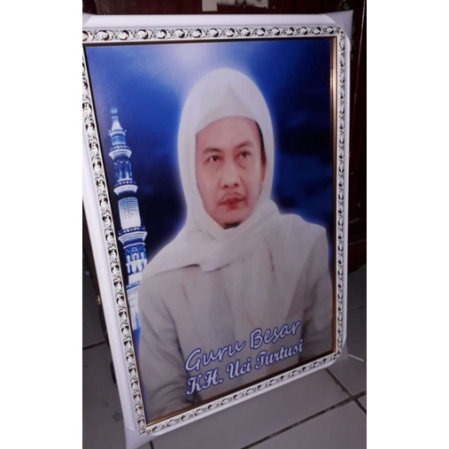 Jual Bingkai poster abah UCI TURTUSI CILONGOK | Poster ulama | hiasan ...