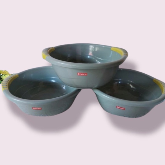 Jual EMBER AIR PLASTIK / EMBER CUCI KECIL 35 CM | Shopee Indonesia