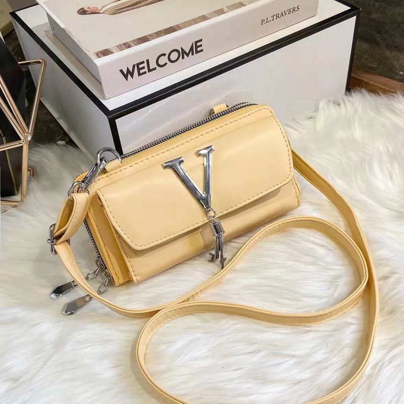 Jual TAS DOMPET SELEMPANG SLINGBAG WANITA CEWEK KEKINIAN TERBARU LYLAC ...