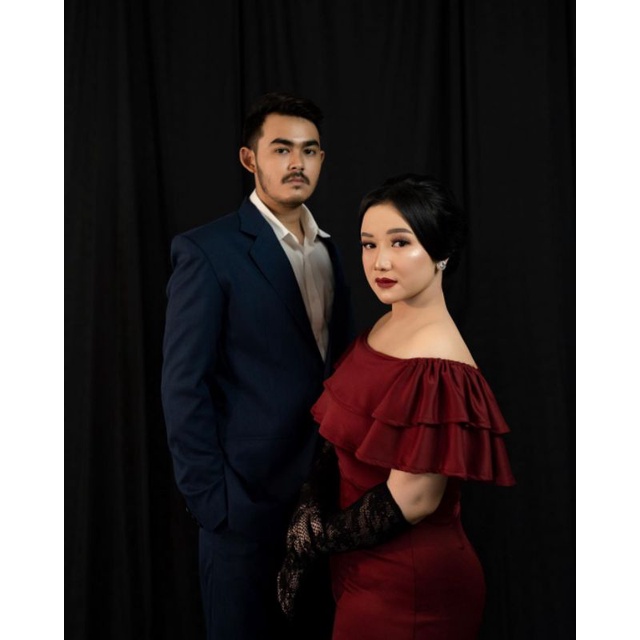 Jual Jasa Edit Foto Online (Prewedding Formal/Couple) | Shopee Indonesia